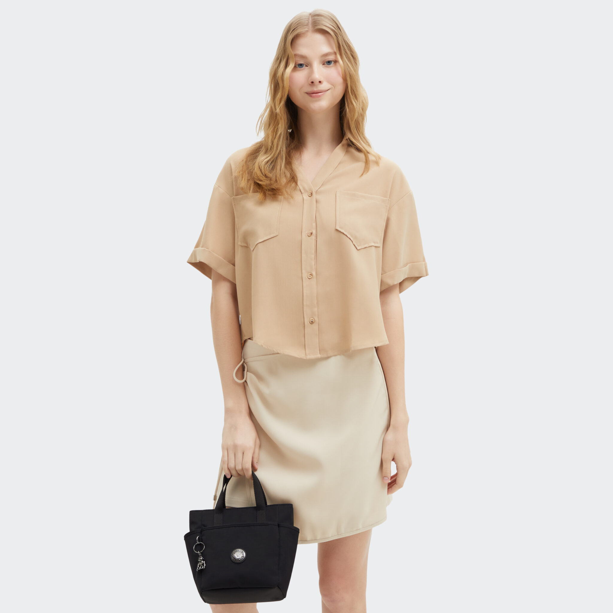 กระเป๋าสะพายไหล่ รุ่น PATYA Endless Black – Kipling Thailand Official